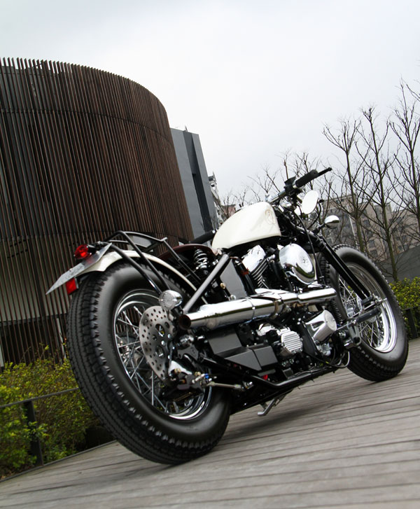 【頂尖對決】以態度，傳遞溫度。Aston Martin V8 Vantage Roadster×Zero Engineering Type 5.2i - CarStuff 人車事